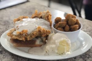 Home | Hi-Way Cafe | Family Style Restaurant on Route 66